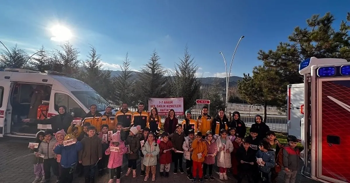 ACİL SAĞLIK HİZMETLERİ HAFTASI ÇEŞİTLİ ETKİNLİKLERLE KUTLANDI